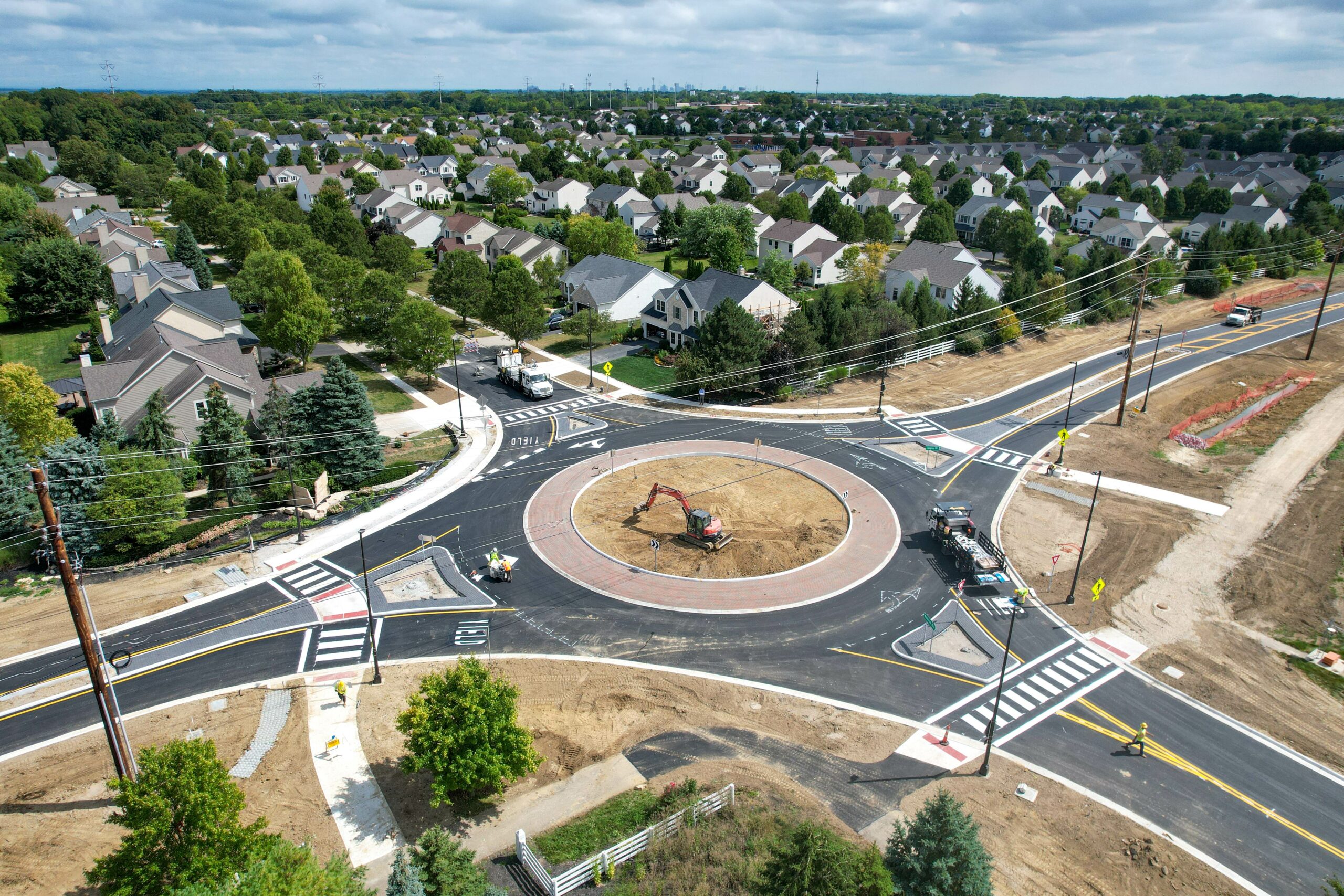 Cosgray Rd. / Woodsview Way Roundabout Opens Friday - City of Hilliard